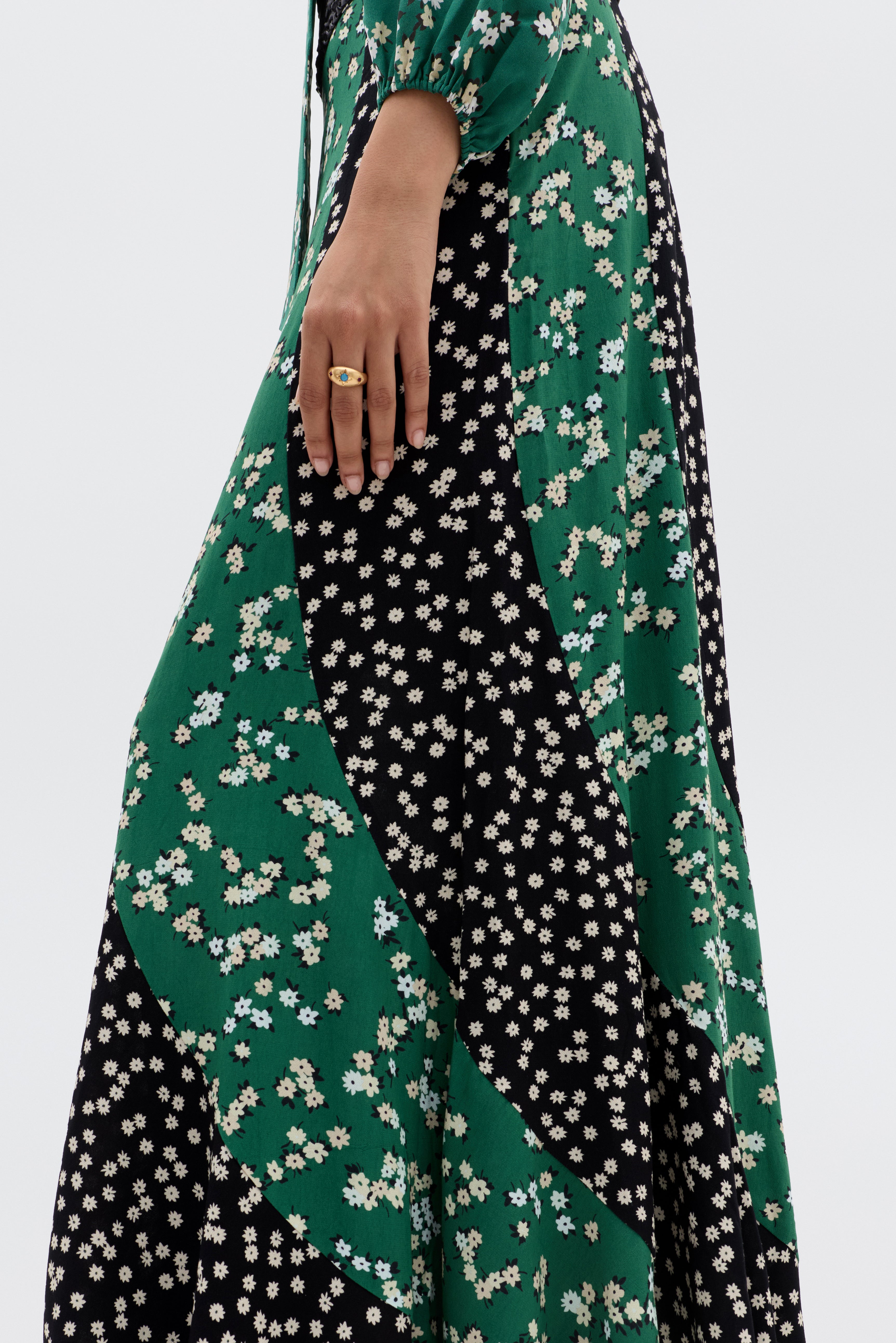 Gracella Midi Skirt in Green City Floral Mix Olive | RIXO Worldwide ⋆