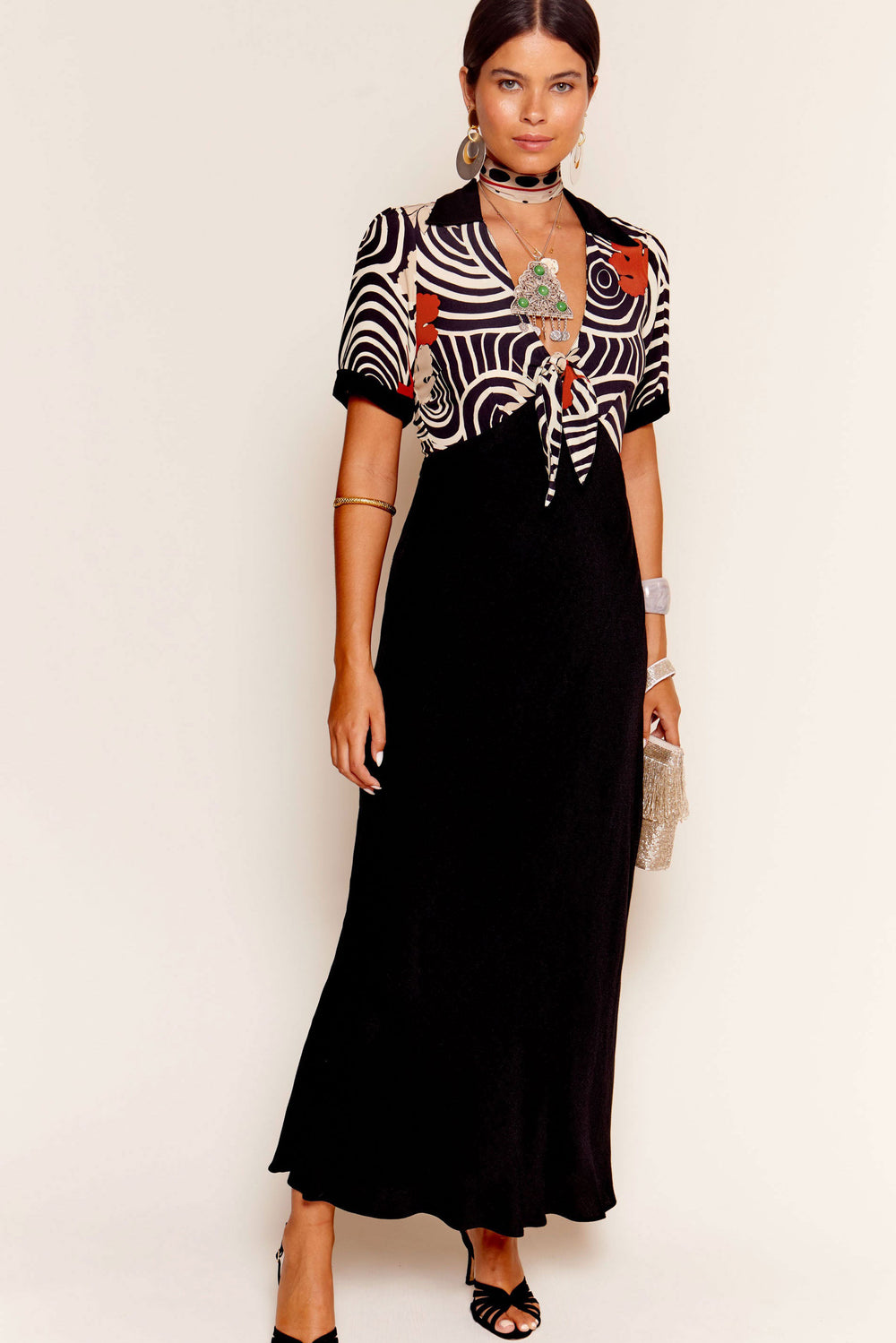 Anais - Swirl Daisy Black – RIXO ⋆