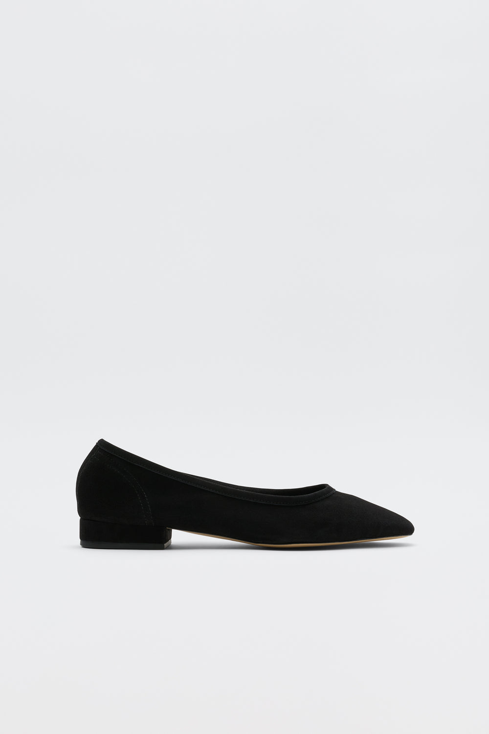 Kierna Suede Pumps in Black