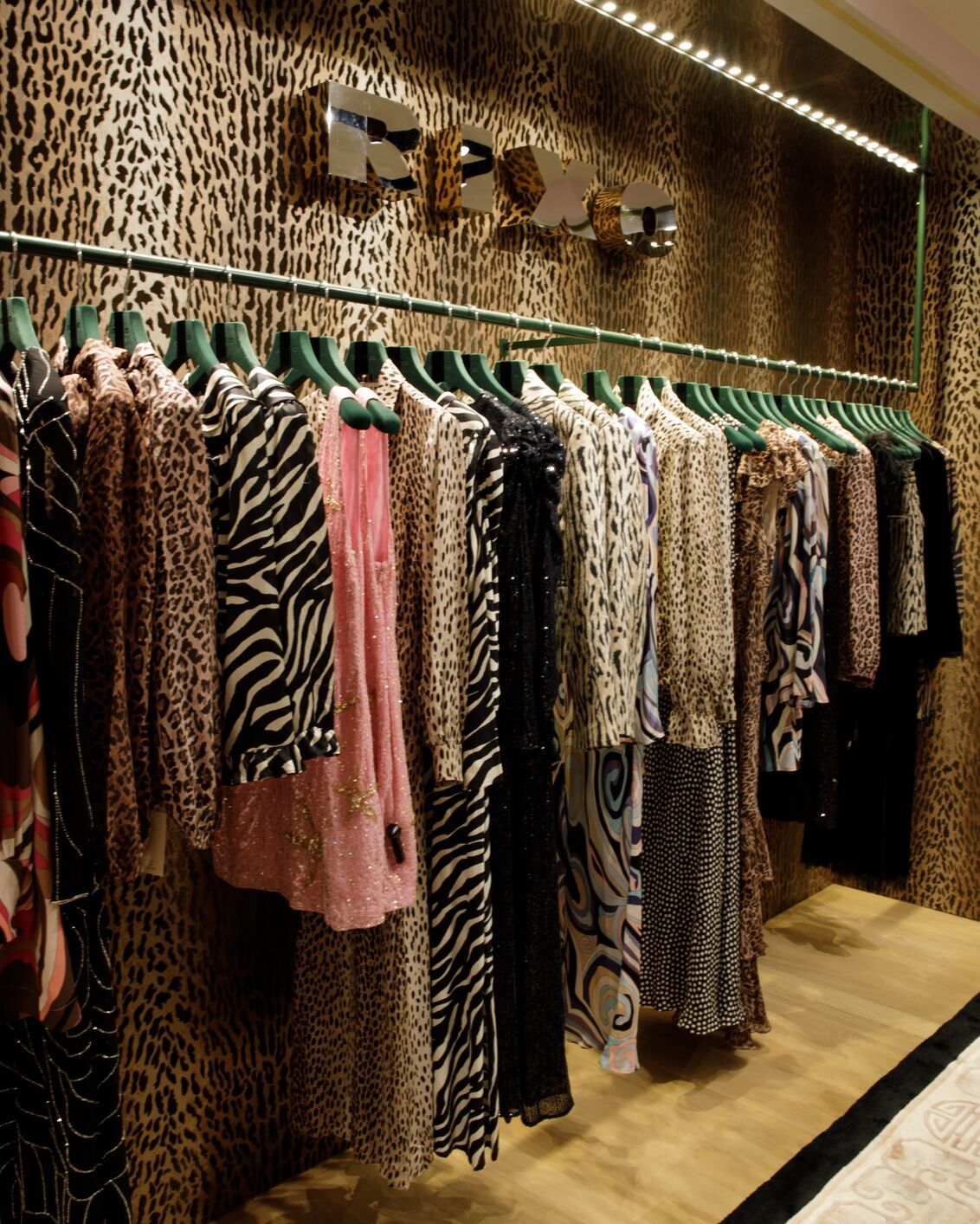 Stores – RIXO ⋆
