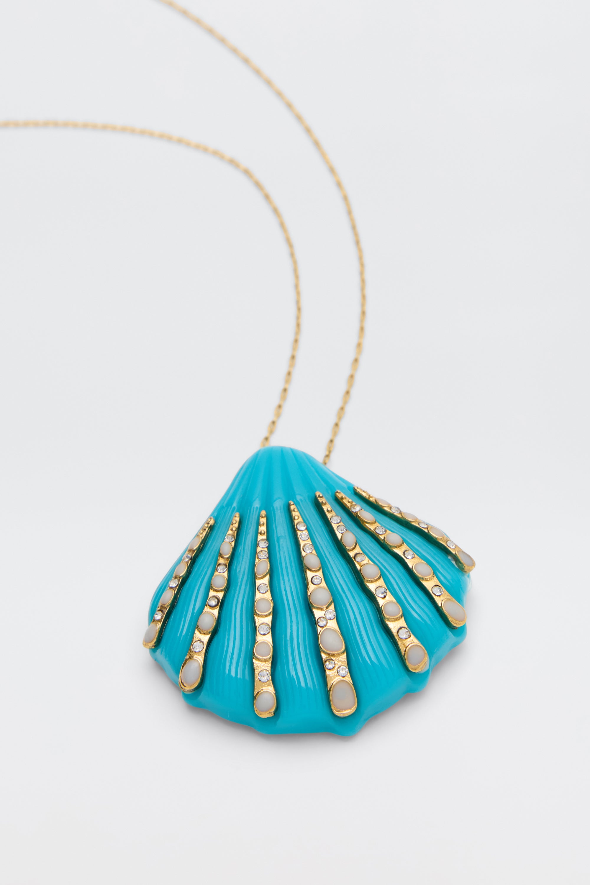 Leanira 18ct Gold Plated Necklace in Blue Turquoise | RIXO Worldwide ⋆